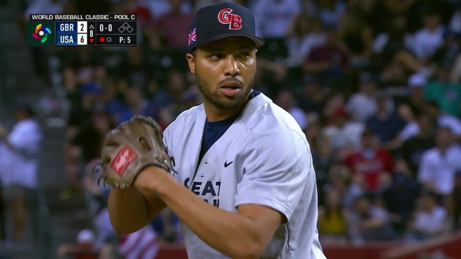 英 28세 무명투수의 161km 대반란, ML 299홈런 특급 3루수도 당했다