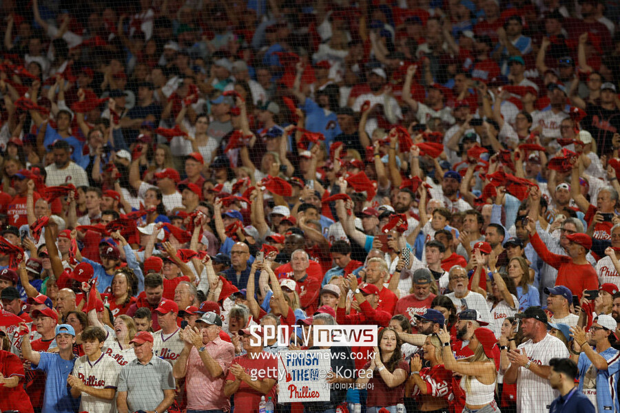 1년 전엔 돈 주고 사서 봤는데…KBO 48승→ML 48승 대반전, 이젠 직접 마운드에 선다