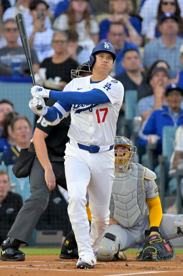 오타니가 보여준 길이 곧 새로운 길, 161km 던지면서 홈런 3개라니…'미쳤다'